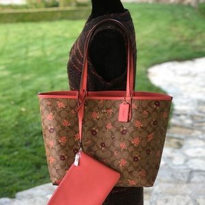 Coach | Bags | Nwt Coach Peony Signature Reversible Totewristlet | Poshmark